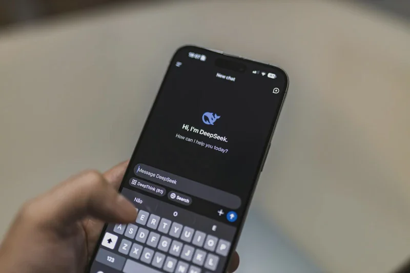 7 Fitur Terbaru WhatsApp iPhone Mei 2026: Ada Meta AI dan Dual Account ...