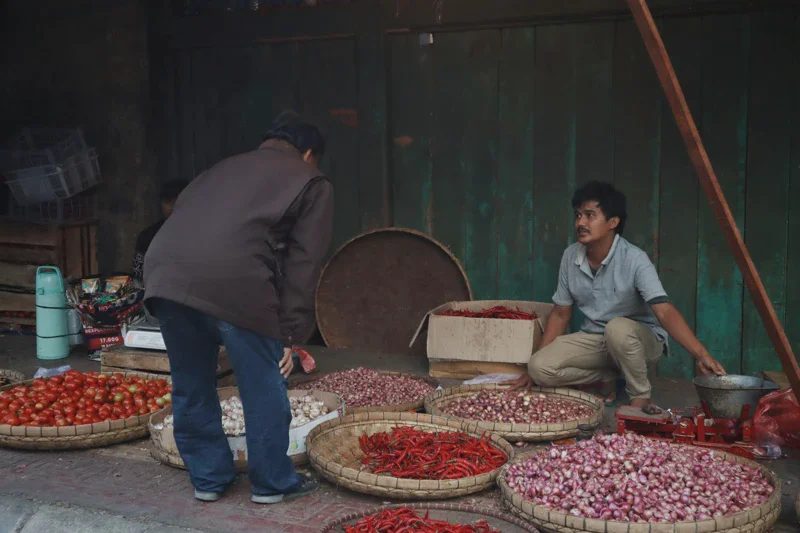 Update Terbaru 2026: Harga Bawang Merah dan Cabai Melonjak Usai Iduladha